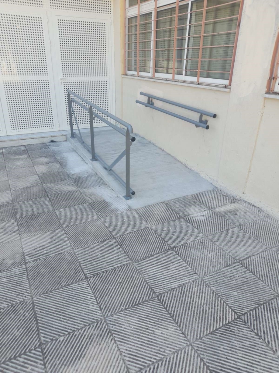 Έκφραση αρχειο - Ράμπες και χώροι υγιεινής για ΑΜΕΑ σε σχολικές μονάδες ...